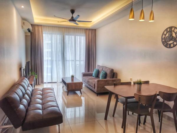 R&f Princess Cove 2br, Jb Ciq, Shopping Malls, By Good Life Homestay - Bukit Batok