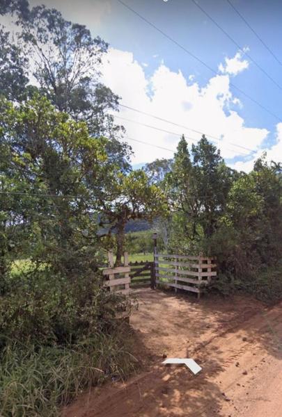 Casa De Campo Com Açude A 5 Minutos Da Praia De Itapuã - Brazil