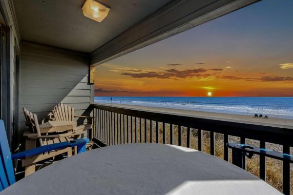 Sea Cabin 118 - Oceanfront - South Carolina