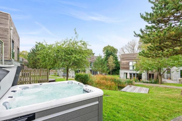 House 12 - Looe