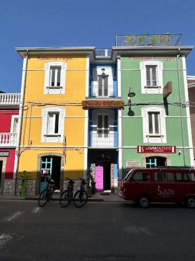 Palazzo Resilente - Italy
