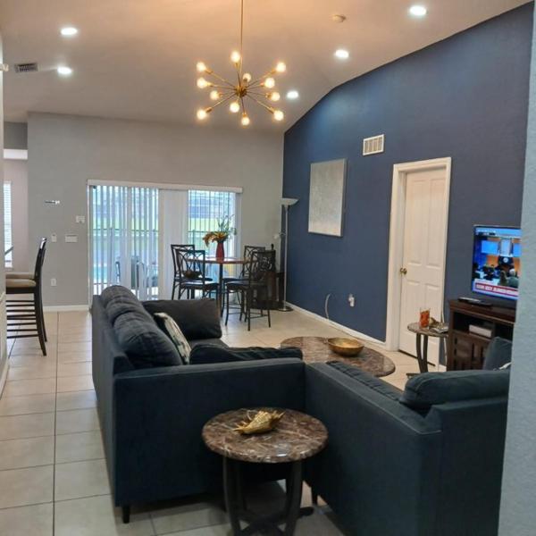 Enchanting Disney Vacation Home Reserve Ctr - Davenport, FL