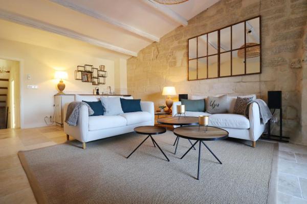 La Grande Bourgade-authentique Maison En Pierre Avec Terrasse Climatisation Au Cœur D'uzès - Uzès