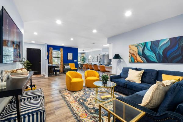 Outdoor Games, Firepit, King Bed, Bbq Grill, Close To Downtown And Attractions - Tampa, FL