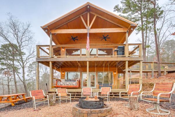 Cabin On Beaver Lake With Views And Furnished Deck! - Springdale, AR