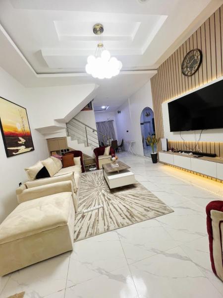 2 Bed Luxury Apartment In Lekki-ikota Lagos - Nigeria
