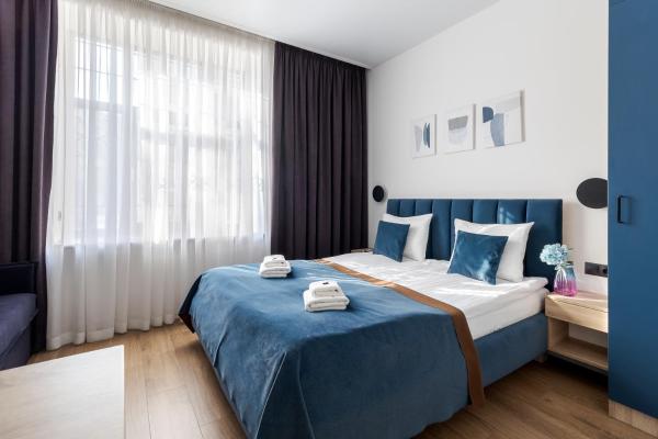 Demar Apart Star - Lwiw