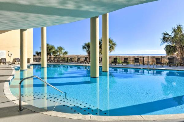 Mardi Gras Boho Chic Condo On The Gulf! - Dauphin Island, AL