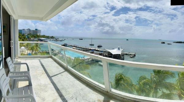 Apartamento En Torres Del Sun Rise Moderno Isla Bonita San Andres - San Andrés