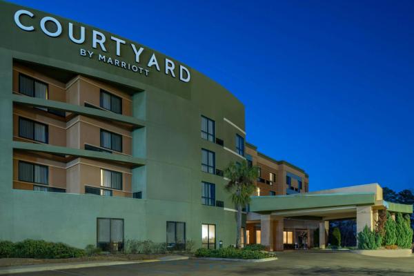 Courtyard By Marriott Jackson Airport/pearl - Jackson, MS