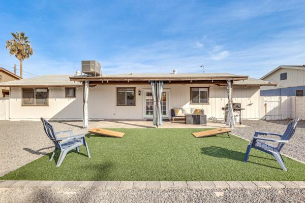 Patio Seating And Fire Pit Family Home In Chandler! - Chandler, AZ