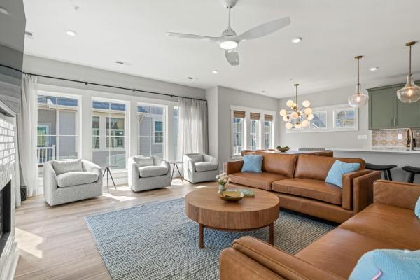 The Tides By Kees Vacations - Kill Devil Hills, NC