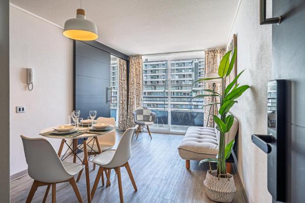 U707 - La Mejor Ubicación En Santiago Con Gym Y Pileta - Santiago