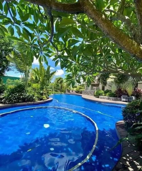 1br Qc Furnished Condo Free Pool Access, Fast Wifi - San Mateo