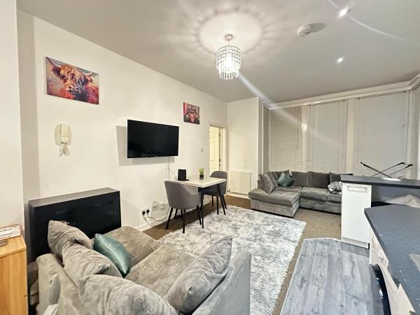 De'parys - Sleeps 6! Great For Large Group Of People - Bedford