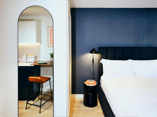 Vertus Edit Canary Wharf - Woolwich