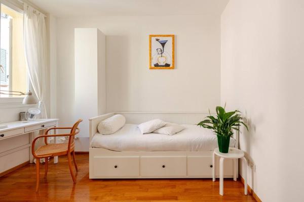 Santo Stefano Square - Casalecchio di Reno