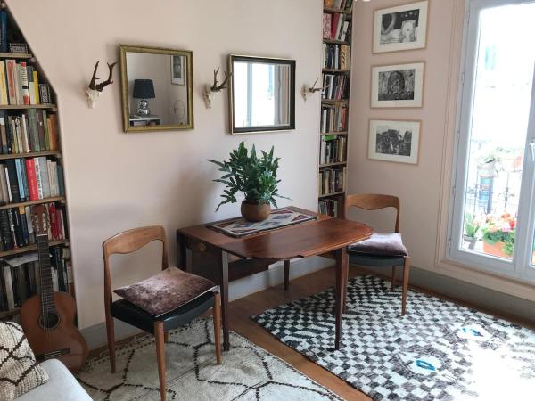 Cozy Montmartre Apartment With Views Over Rooftops - Sacré-Cœur de Paris