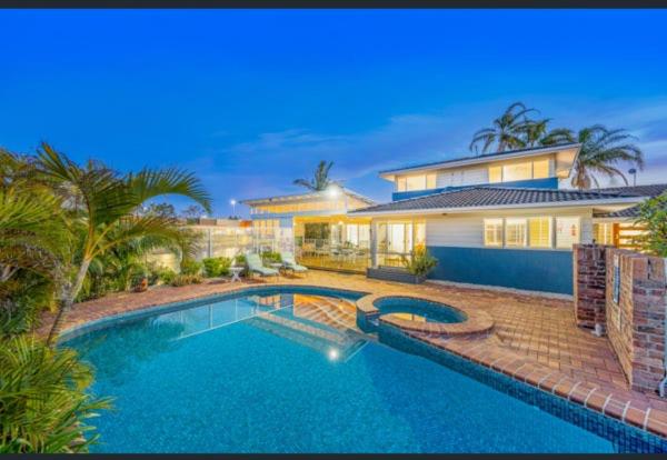 Newport Island Resort - Port Macquarie