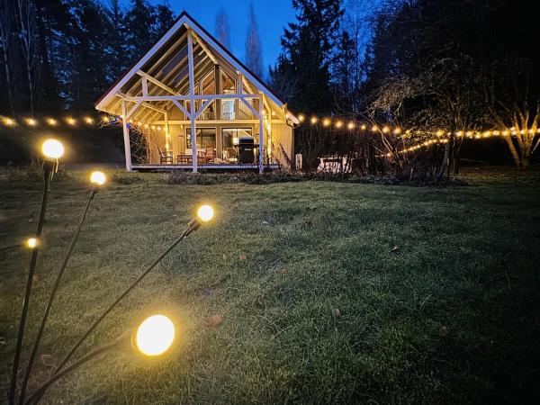 House With Hot Tub On Over 2 Acres - Fort Casey State Park, Coupeville