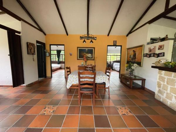 El Rincón De Carmentea, Casa De Campo Para Familias Y Amigos - Cumaral