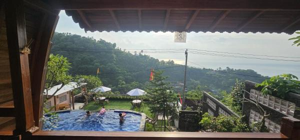 Adinata Villa - Seraya