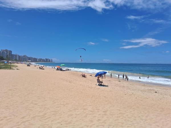 Apto Na Orla De Itaparica, Com Wifi, áRea Privada E Excelente Para Crianças, Terceira Idade E Pets. - Vitória