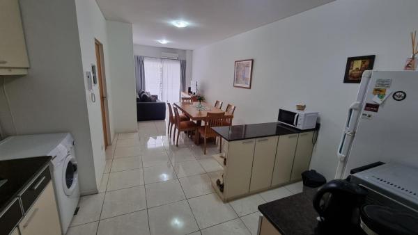 Moderno Departamento De Dos Ambientes Con Balcon En Almagro - Buenos Aires