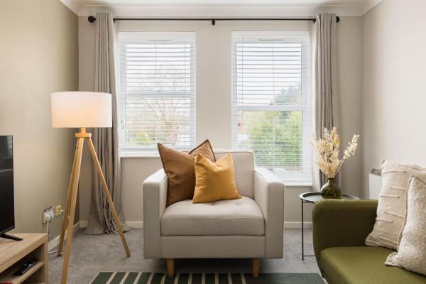 Modern 2-bedroom Apartments With Free Parking In Leamington Spa - Royal Leamington Spa