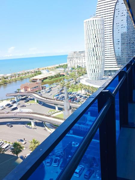 White Pearl - Orbi City - Batumi