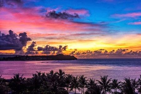Tamuning, Ocean View, Tumon Beach 7 Minutes, Carrera Show, Galleria Mall, 8 Families, 3bedrooms 2bathrooms, Pick Up Service - Guam