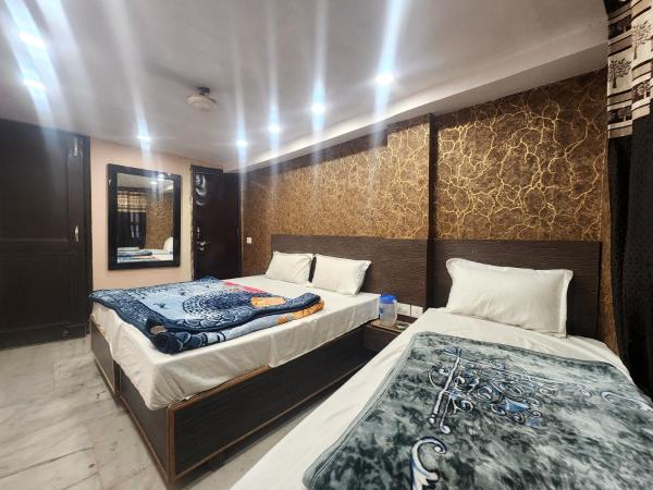 Hotel The Divine - Yeni Delhi