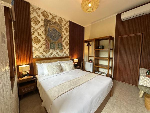 Kubu Dimel Suites Home - Sanur