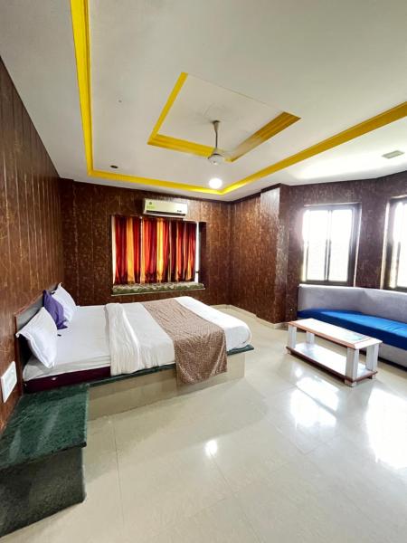 Sd Family Resort Club-bar&spa L Just 7km From Shreenathji Nathdwara By Sk 966o9o1oo6 - Rajsamand