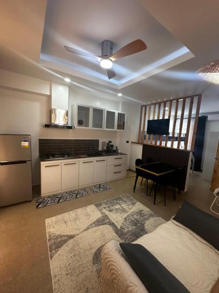 Hero House - Madridejos