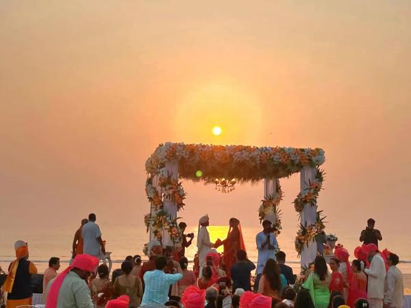 Samant Beach Villa - Malvan