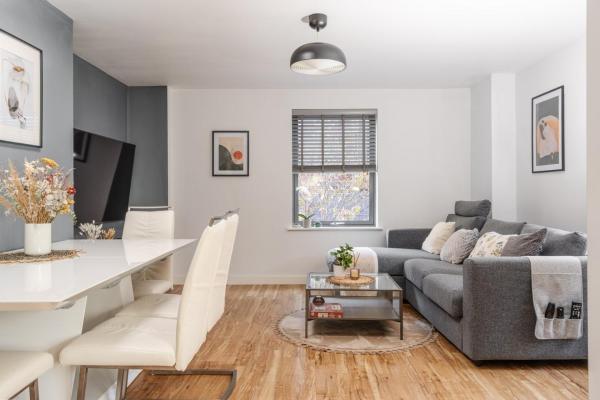 Guestready - Charming Retreat In Manchester - Sakura