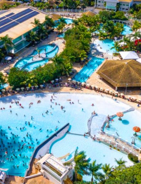 Apto Completo No Lacqua Di Roma Para Até 5 Pessoas Com Acesso 24h Ao Parque Aquático - Caldas Novas