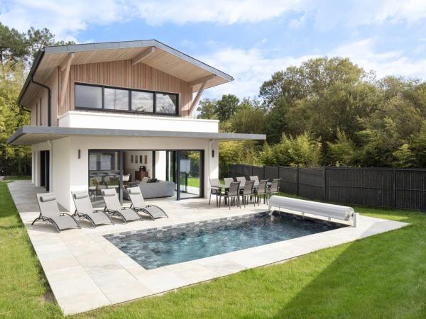 Villa De Luxe à Seignosse: Golf, Piscine Chauffée, Proche Plages - Fr-1-791-25 - Soorts-Hossegor