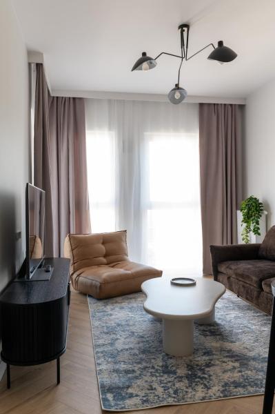 Stylish 2-room Apartment With Balcony, Near Wrocław Market Square, Historic Area - Wrocław
