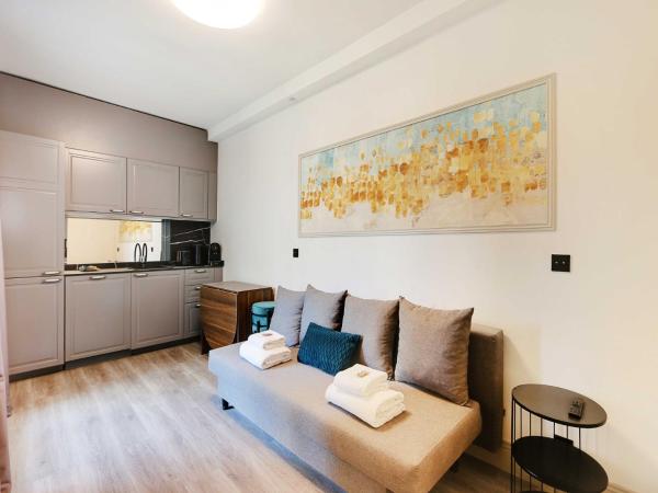 Modern Apartment With Balcony - 2br 6p- Roquette - Paris 5e Arrondissement