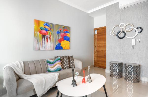 Charming Space In The City Center - Karibik