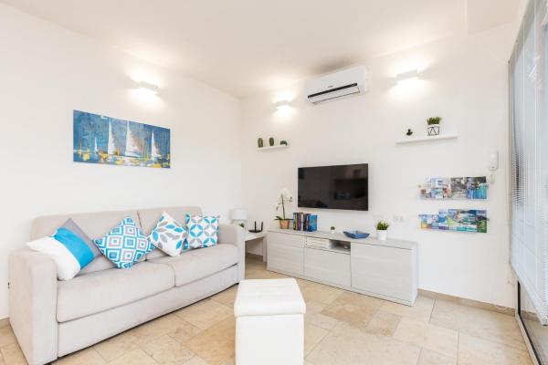 Navarra Beach House - Baunei