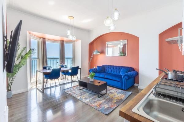 Sea View - 1 Bedroom Flat - Brighton