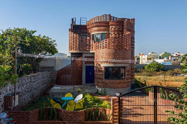 Pool Villa-house Of The Dancing Cactus - Pondicherry