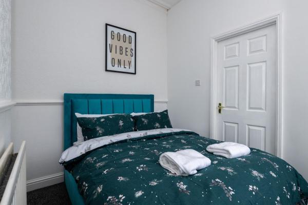 Superior 4-bedroom Home Ideal For Families, Contractors And Relocations - Congleton