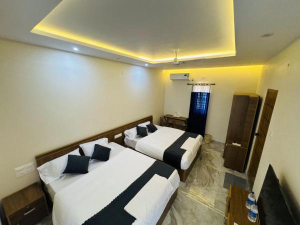 Thamarassery Inn Luxury And Budget Rooms - Kerala