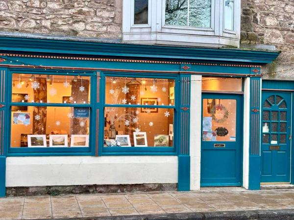 Cheviot House Gallery And Guest Rooms - Wooler