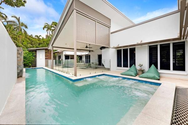 Dune - Poolside Elegance Near Parap Markets & Beach - Darwin