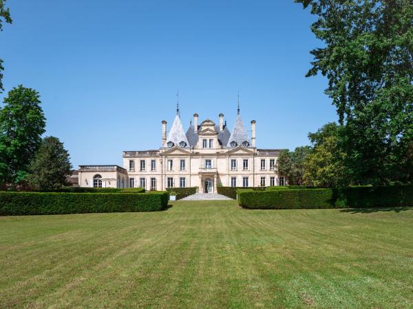 Château De Lussac - Coutras